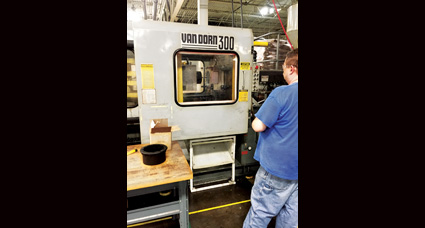 WELD Consolidates HiPer Tech Into Missouri FacilityPerformance Racing ...