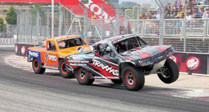 Formula Off-Road Returning To ActionPerformance Racing Industry